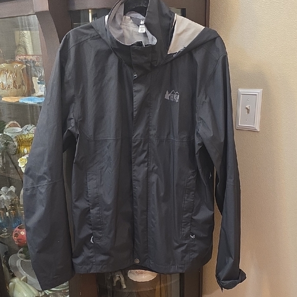 REI | Jackets & Coats | Rei Mens Black Raincoat | Poshmark